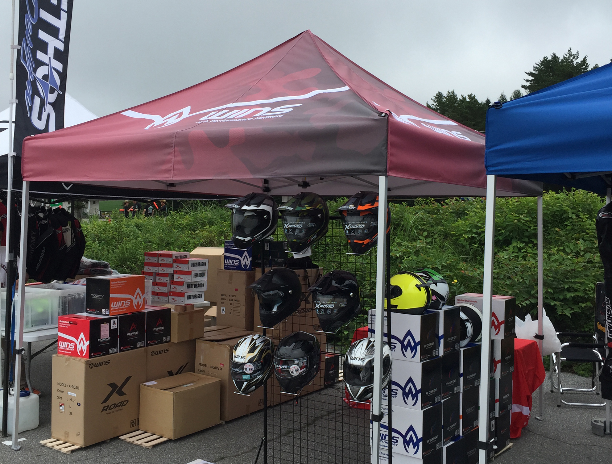 イベントテント2m以内 1.8m×1.8mサイズでワンタッチテントを選ぶ | テントショップ人気のイベントテント販売